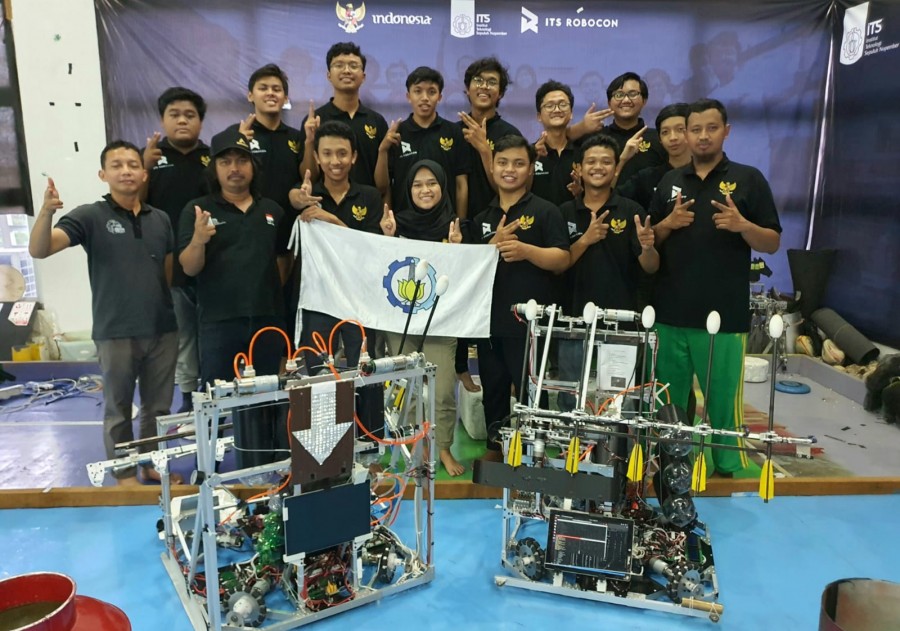 Tim Robot ITS Surabaya Juarai Kompetisi ABU Robo Asia Pacific di Cina